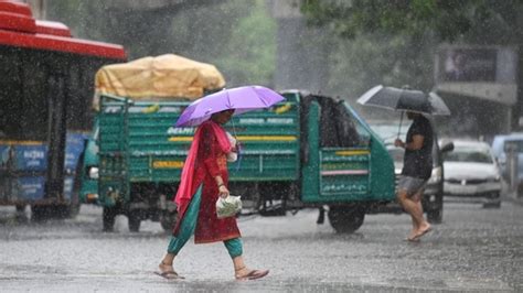 IMD S Extremely Heavy Rain Alert For Gujarat Red Alert For Madhya