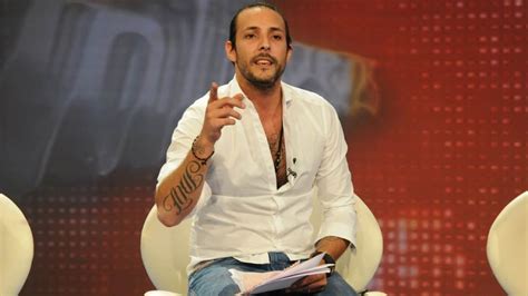 Leo Fari A Karina Ten A Una Relaci N Paralela Cuando Nos Casamos