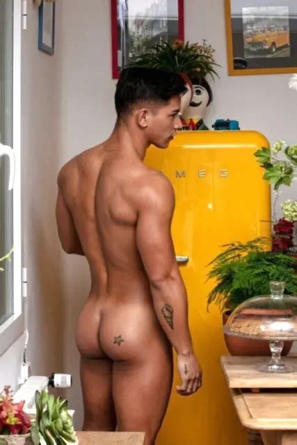Shirtless Male Nude Beefcake Bare Feet Butt Tan Lines Hotel Room Photo