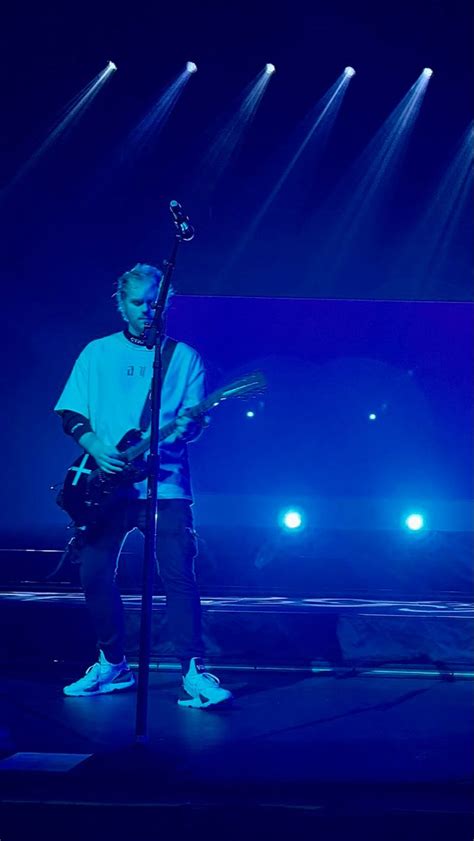 5SOS Take My Hand Tour 5sos Tours Band Photos