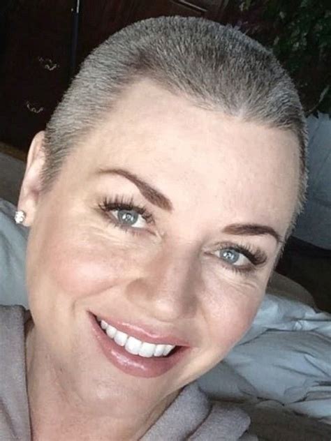Pin By Lee S On Hair Dare Grey Is Gorgeous Buzzed Hair Women Short