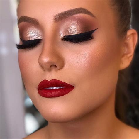 Maquiagem Batom Vermelho Inspira Es Para Apostar Na Cor