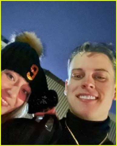 Photo Joe Burrow Girlfriend Olivia Holzmacher 05 Photo 4885815