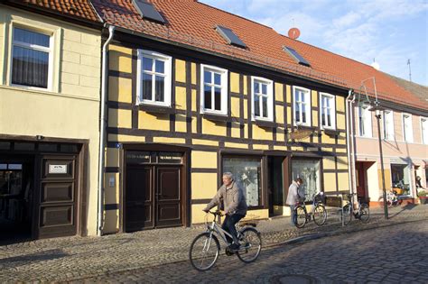 Das müssen Sie wissen vor dem Immobilien Verkauf an Kinder CHIP