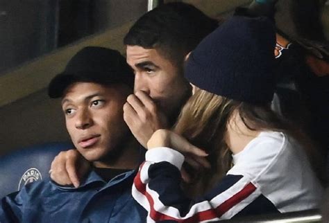 Kylian Mbappé en couple avec une actrice française Rire et Art