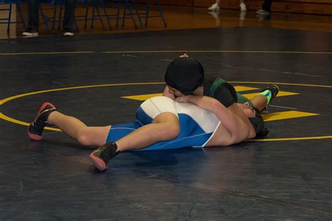 Men Wrestling Women Female Wrestler Pins Male Wrestler