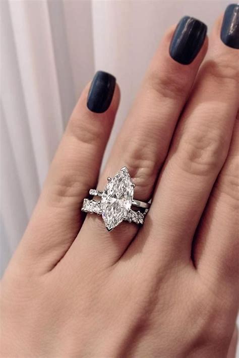 30 Best Marquise Diamond Engagement Rings