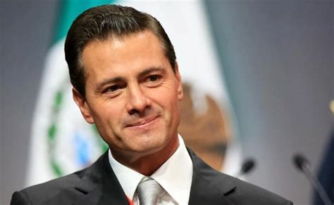 Más delgado y con nuevo rostro así luce Enrique Peña Nieto en foto de