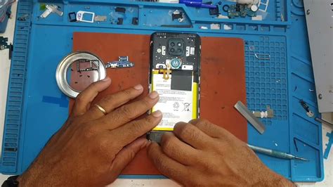 Como Trocar Conector De Carga Do Motorola G E G Play Youtube
