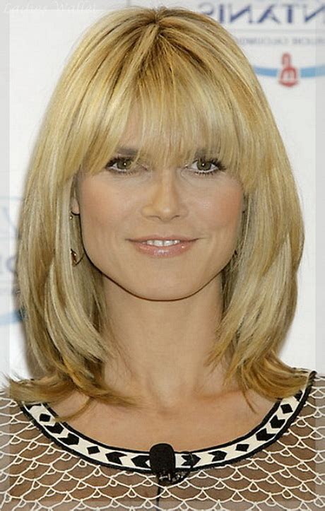 Frisuren mittellang stufig Schönheit und Stil