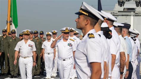 Il Capo Di Stato Maggiore In Visita Negli Emirati Arabi Uniti Marina
