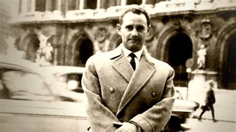 O Tatuador De Auschwitz E Seu Amor Secreto Nascido No Campo De