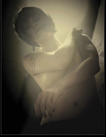 Naked Sophia Reis Added By Lobezno