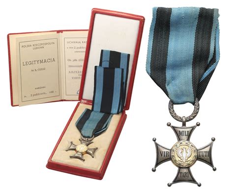 Krzyż Virtuti Militari 5 kl z legitymacją PAL archiwum niemczyk pl