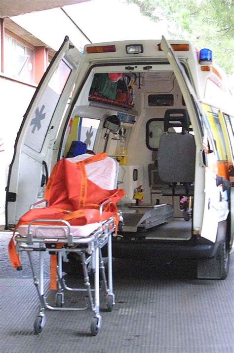 Trentenne Muore Al Quinto Mese Di Gravidanza Dopo Un Operazione