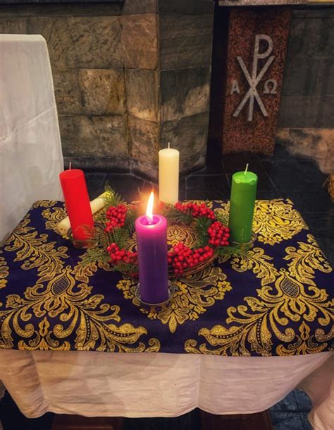La Corona De Adviento Angustias Y Soledad De Le N
