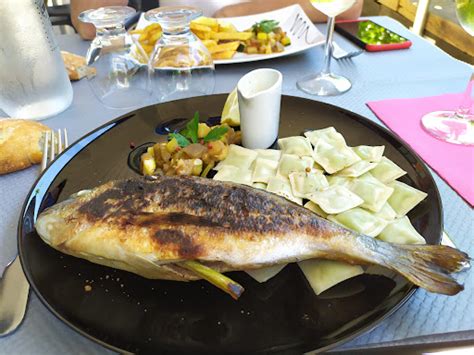 Restaurant Le Gril 2 L Art Dans Varces Allieres Et Risset