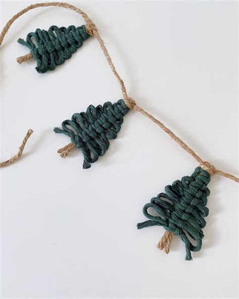 Diy Christmas Gifts Cheap Diy Christmas Ornaments Easy Holiday Crafts