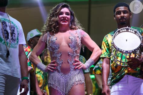 Foto Fabíola Andrade assume posto de rainha de bateria no carnaval