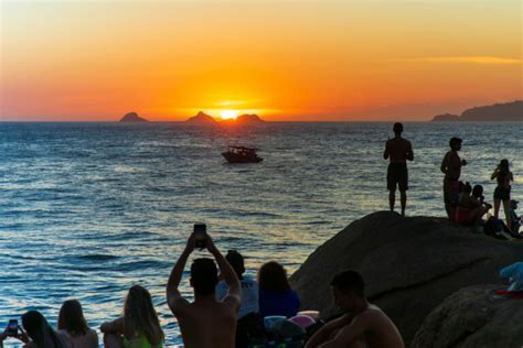 Lugares incríveis para ver o pôr do sol no Brasil