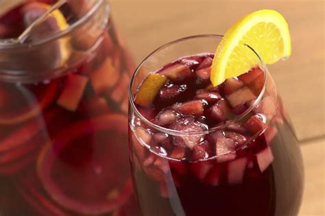 Cómo hacer Sangria Receta original casera con vino tinto o vino blanco