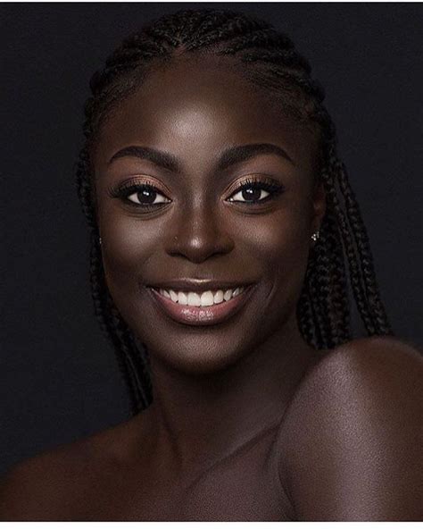 Beautiful Dark Skinned Women Beautiful Women Gorgeous Beautiful Body Lovely Black Magic