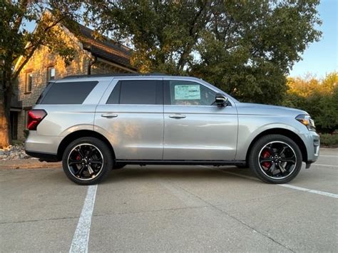 2022 Ford Expedition Limited Stealth Performance Package Car Talk