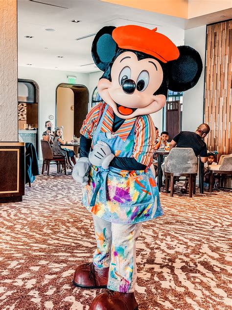 Character Dining At Walt Disney World Love Of The Magic