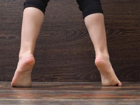 5 ejercicios para fortalecer las piernas en casa Fáciles y efectivos