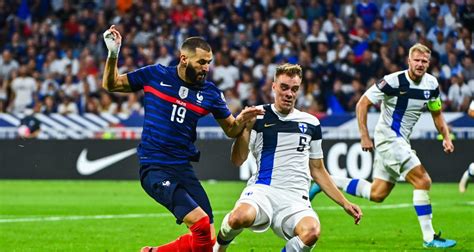 Finlande France Les Compos Officielles