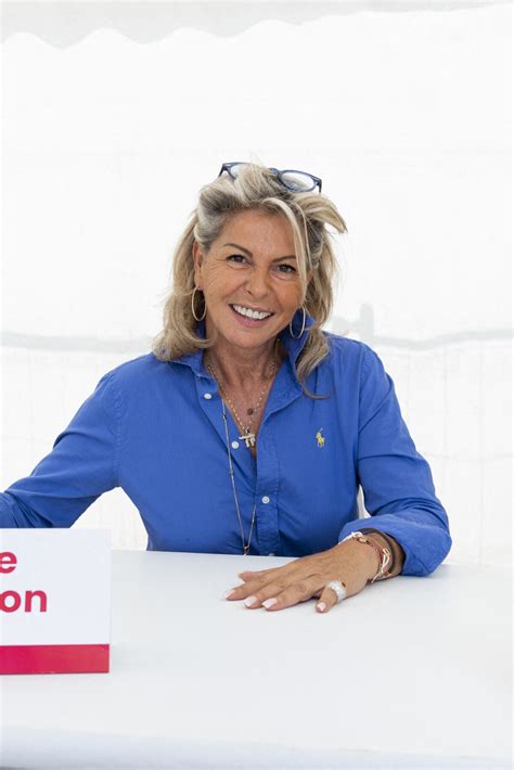 Photo Info Caroline Margeridon L Antiquaire D Affaire Conclue