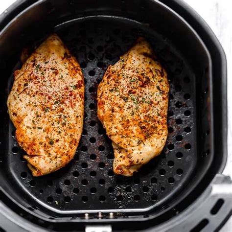Veja como fazer um delicioso frango na airfryer CenárioMT