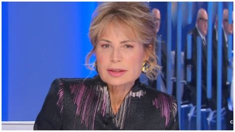 Giorgia Meloni Mostra La Sua Famiglia Di Donne E Zittisce Lilli Gruber