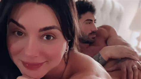Juju Salimeni já falou sobre frequência sexual nudes e sexo anal