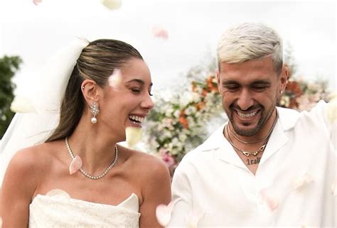 Arrascaeta e Camila Bastiani se casam no civil e abrem álbum de fotos
