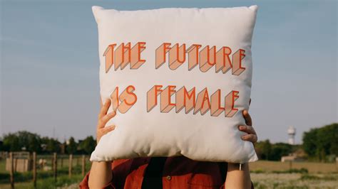 Célébrez la Journée internationale de la femme 2023 en soutenant ces