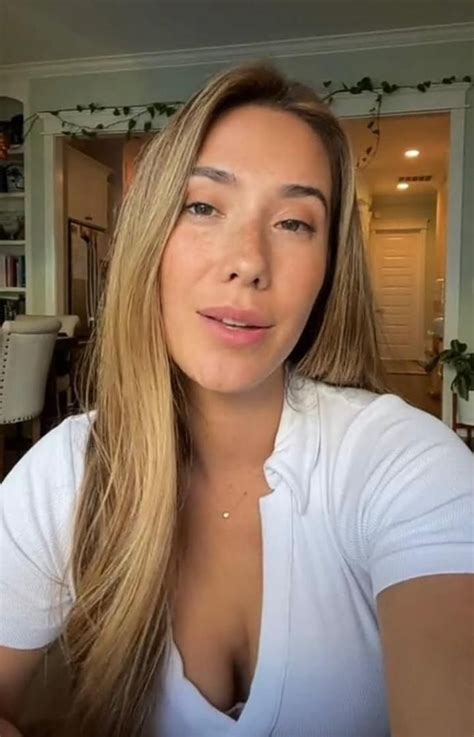 Pin On Eva Lovia In Dani Daniels Photoshoot Fake Ft Call Big
