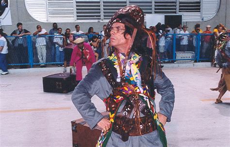 Carlinhos De Jesus