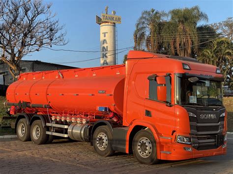 Fábrica de Tanque para Transporte de Combustível Tankar