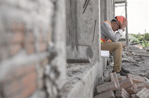 Peligros latentes en el sector de la construcción A la Obra Maestros