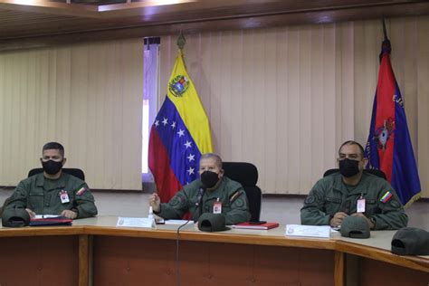 Ejército Bolivariano on Twitter El Inspector General del EJB GD