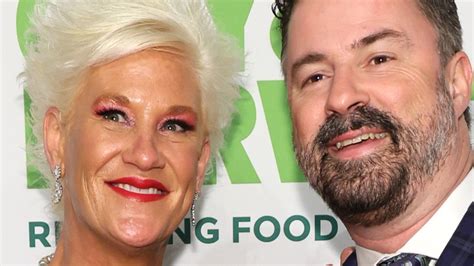How Anne Burrell Met Her Husband Stuart Claxton
