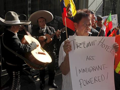 California prohíbe el término alien para referirse a inmigrantes