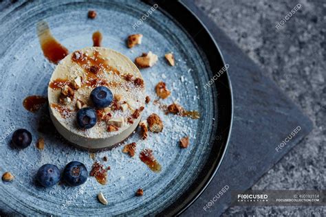 Un Torte De Noix Aux Myrtilles Produits Alimentaires Espace De Copie