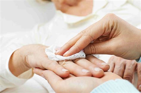 Herausforderung Körperpflege darauf sollten pflegende Angehörige