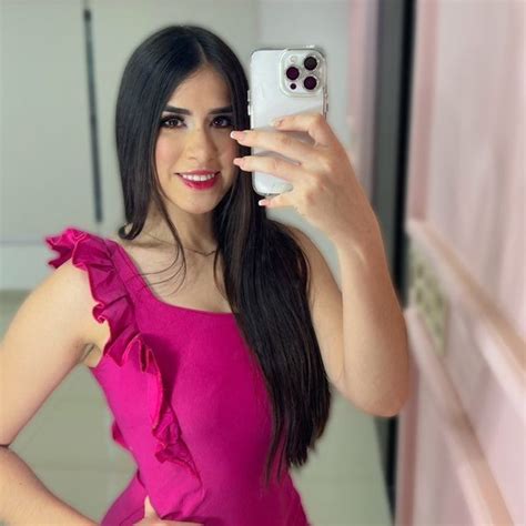 𝑀𝒾𝒸𝒶𝑒𝓁𝒶 𝐿𝑒𝑔𝓊𝒾𝓏𝒶𝓂ó𝓃 mica leguizamoon Threads Say more