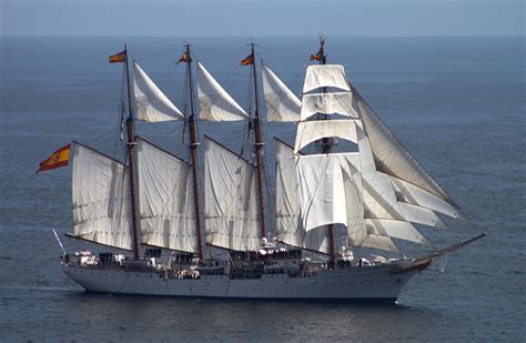 Juan Sebastián Elcano Buque Escuela con mas millas del mundo