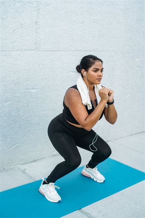 Best Goblet Squat Variations For A Killer Lower Body Workout Welcyon