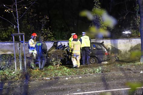 Wieczorny wypadek na ul Budowlanych w Opolu Trzy osoby ciężko