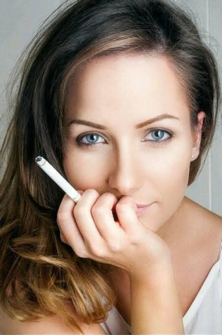 Pin On Hottest Girl World Sexy Smokers
